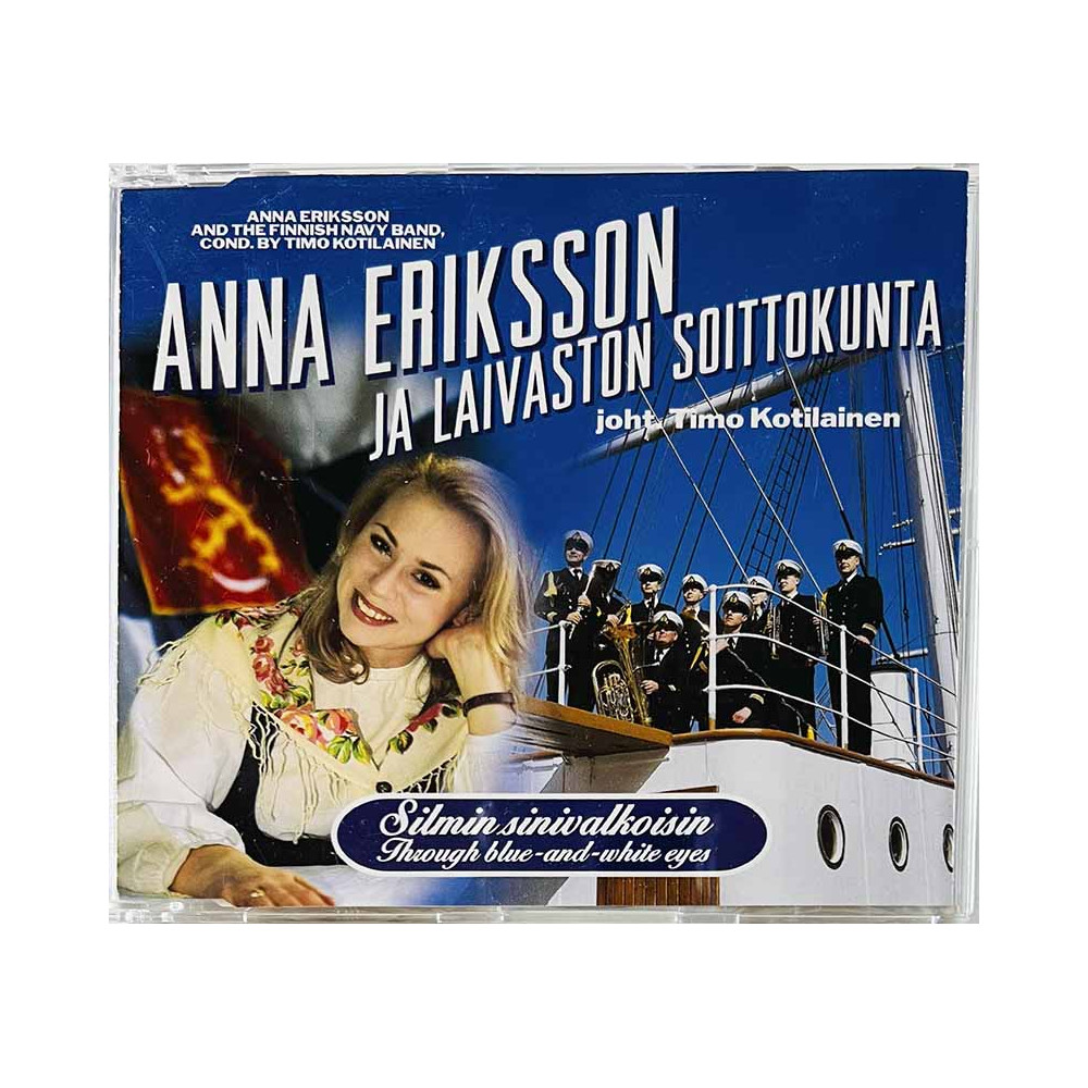 Anna Eriksson ja Laivaston Soittokunta Silmin sinivalkoisin / Through ...